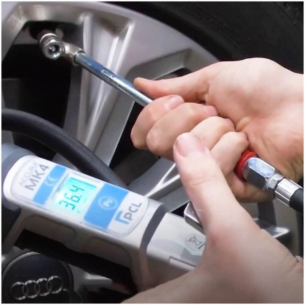 Mayur Classic Twin Tyre Connector | Dual Air Filling Attachment ...