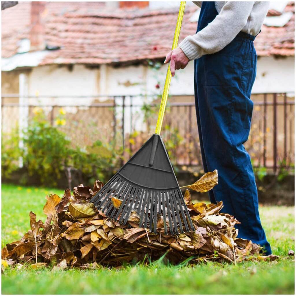 Falcon Steel Plastic Leaf Rake