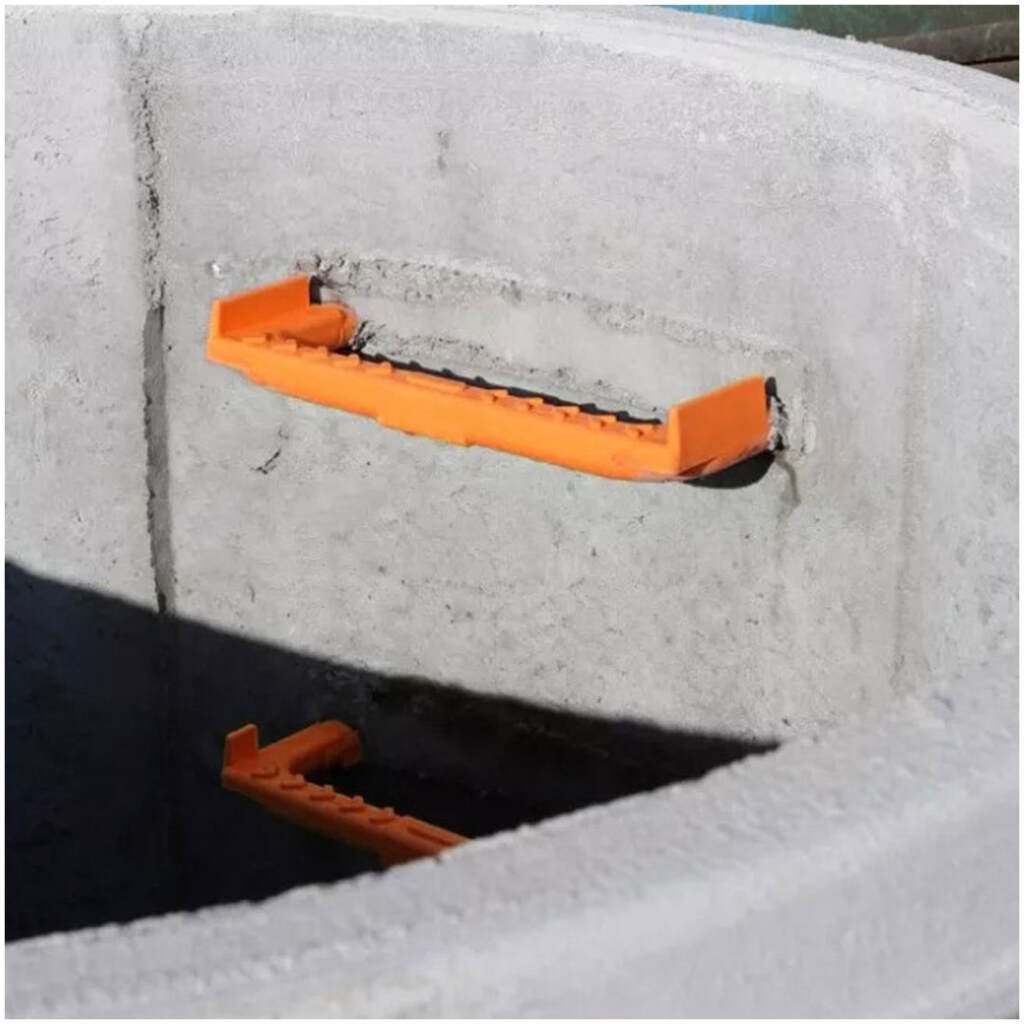 PVC Foot Step for Construction Sites-UG Sump Tank