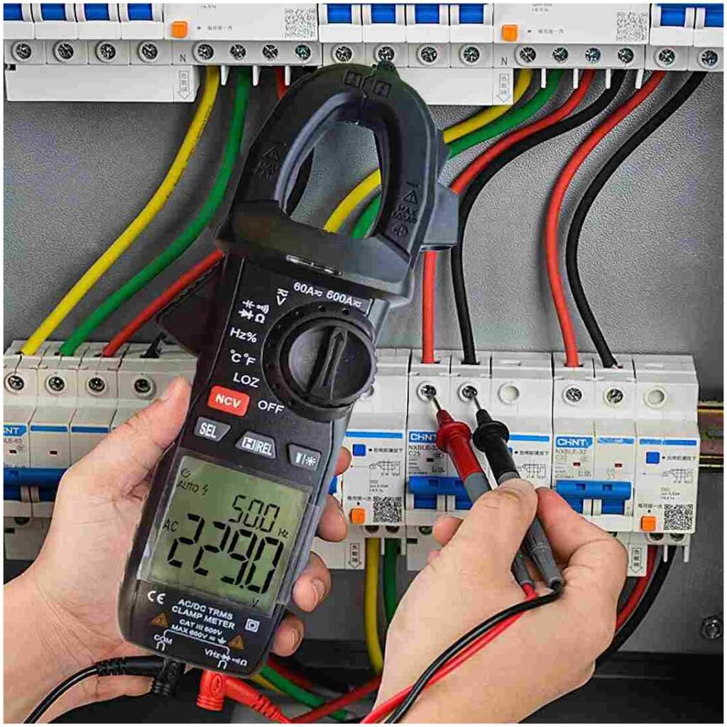 AC/DC Digital Clamp Multimeters
